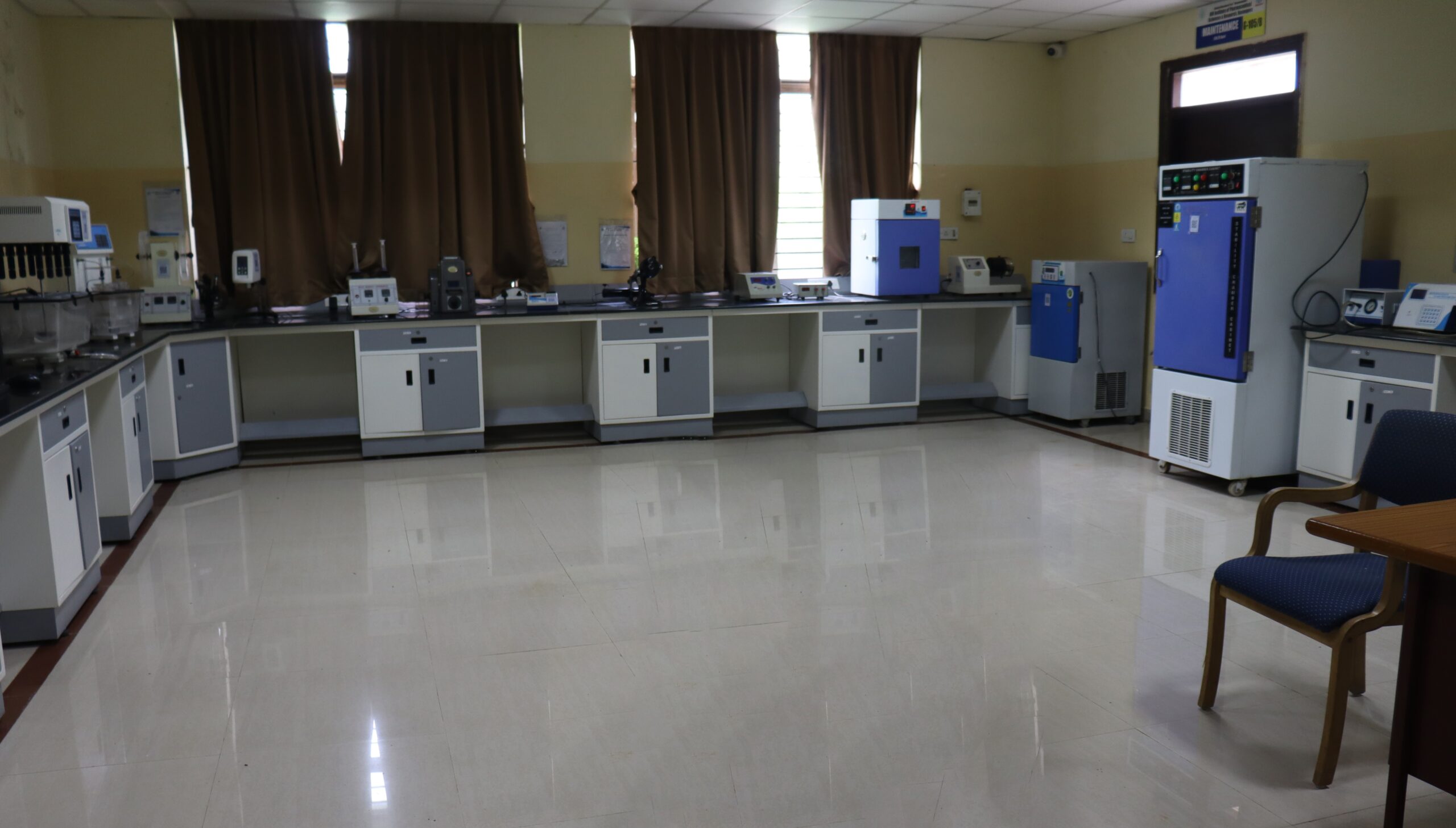 Ultra-Modern Laboratories – GMIPSR